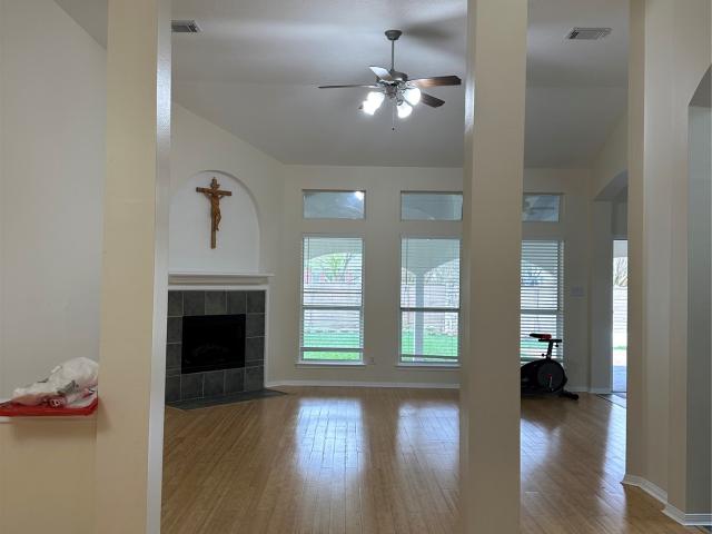 11158 Riverbank Ridge Ln, Houston, TX 77089 | MLS #58091 | Compass