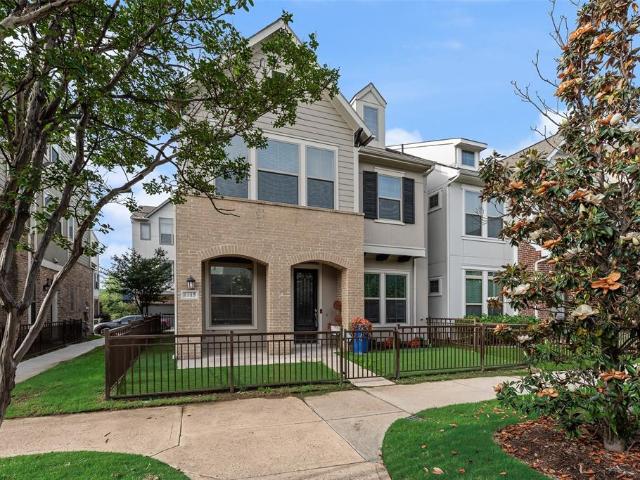 1115 Manacor Lane