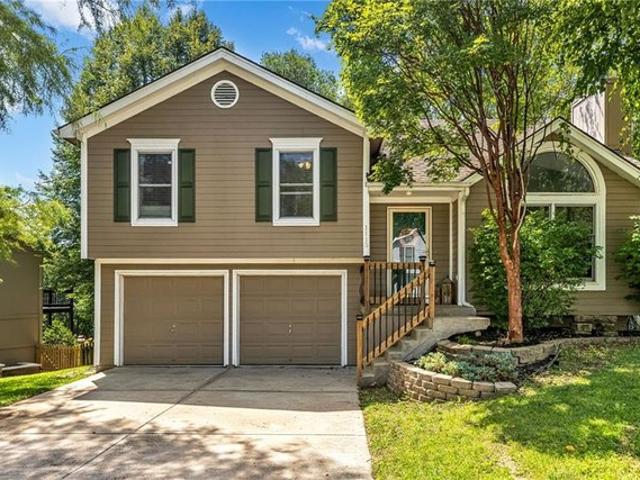 1115 NW 72nd Ter, Kansas City, MO 64118