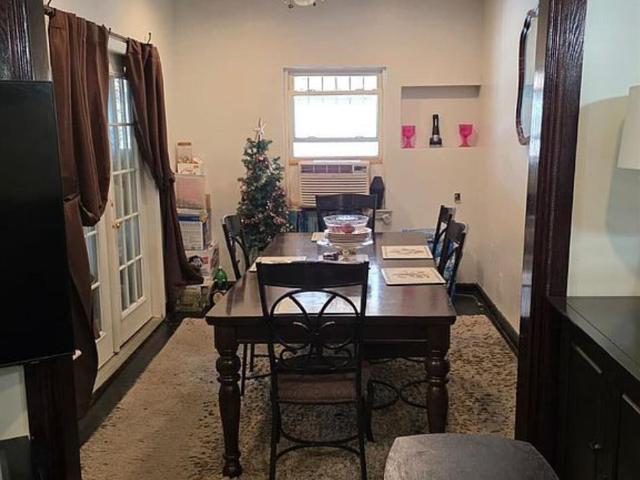 1115 N East 214th st Street