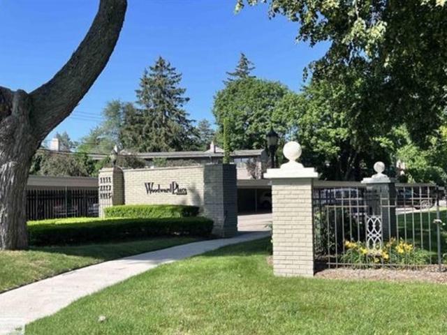 1115 N Old Woodward Ave Unit 71, Birmingham, MI 48009