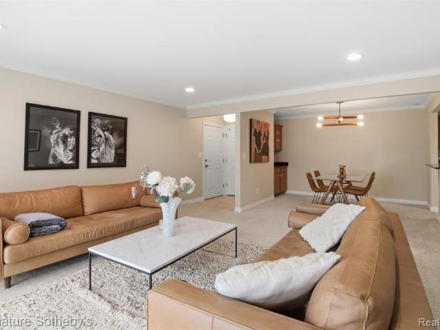 1115 N Old Woodward Avenue # 66
