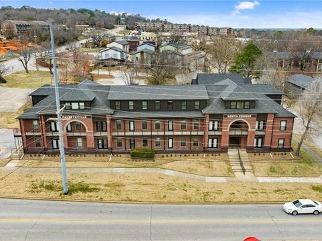 1115 N Leverett Ave Apt 303, Fayetteville, AR 72703