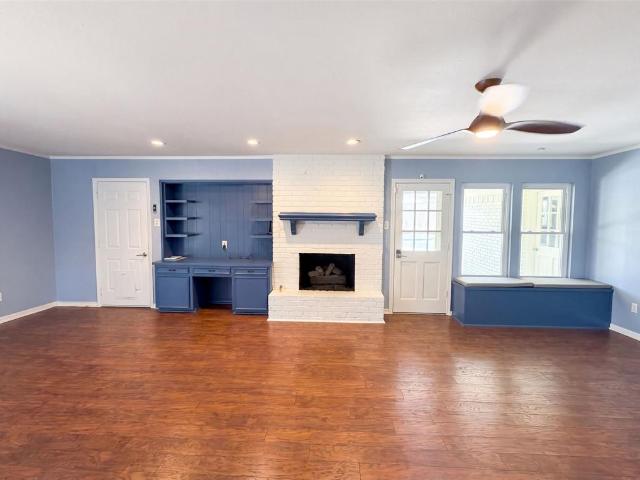 1115 N Waterview Drive