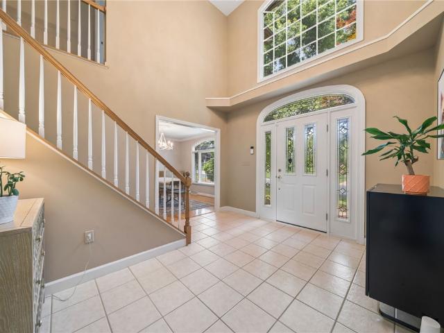 1115 Chaucer Dr