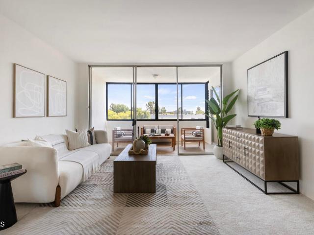 1115 Cordova Street 303