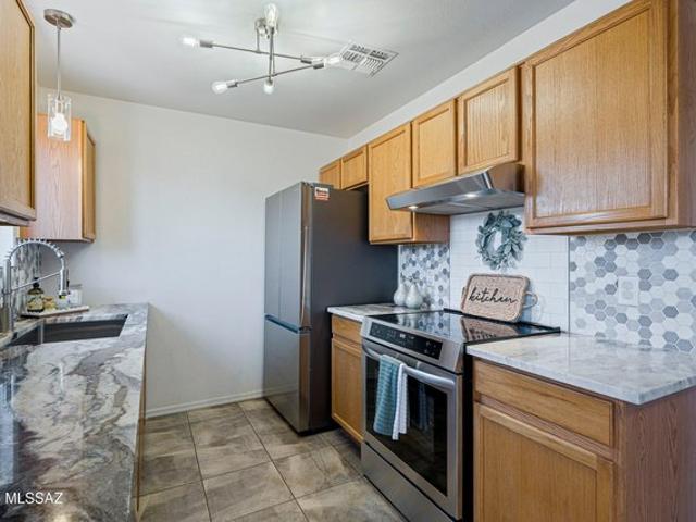 1115 E Hedrick Dr, Tucson, AZ 85719