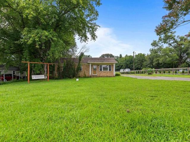 1115 Feathers Chapel Rd, Somerville, TN 38068