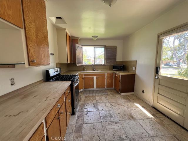 1115 fonthill