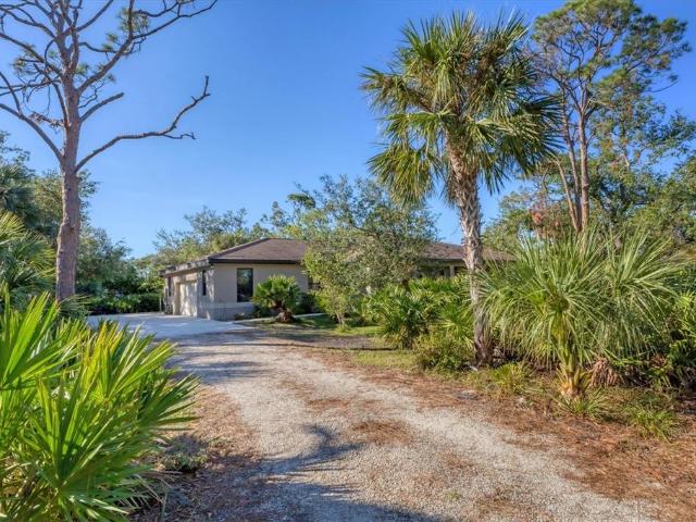 1115 Gladstone Blvd, Englewood, FL 34223 | MLS #N6137