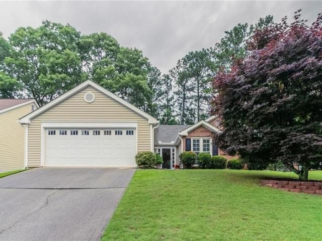 1115 Hunters Creek Court, Lawrenceville, GA 30043