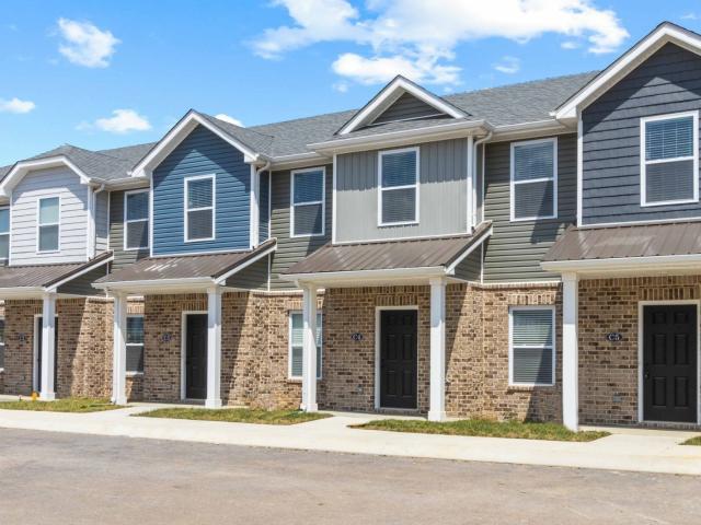 1115 Hillwood Drive #D7