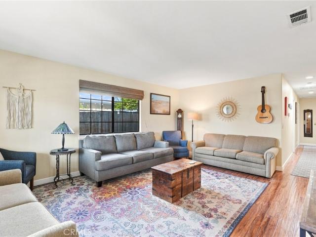 1115 Kathryn Way