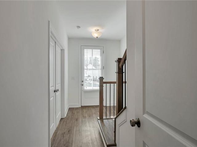 1115 Larkin Dr
