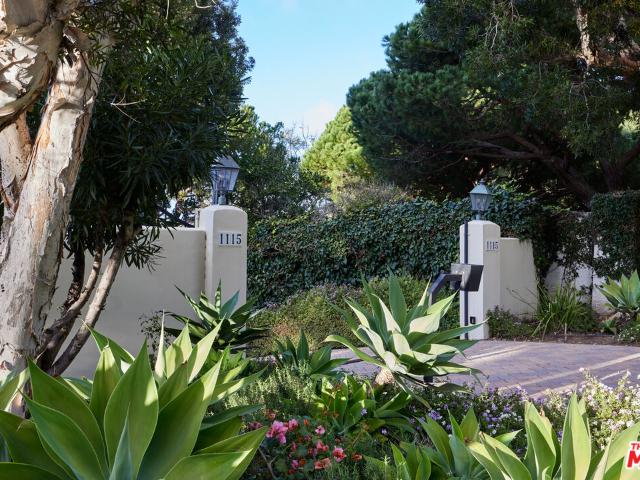 1115 Palos Verdes Dr W, Palos Verdes Estates, CA 90274 | MLS #26666
