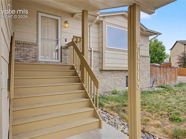1115 Pipestone Court