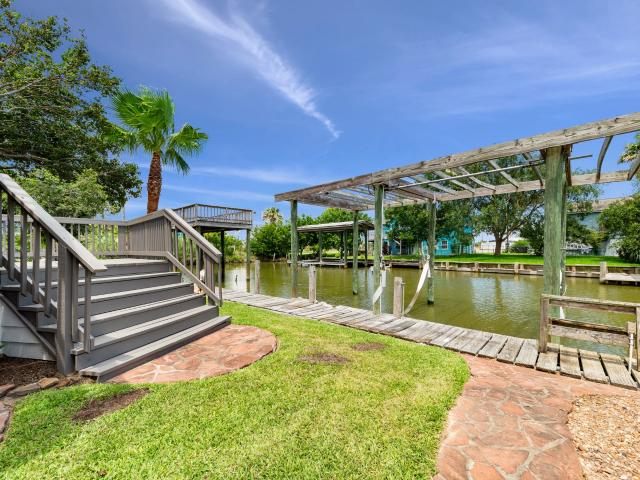 1115 Sunset Ave, San Leon, TX 77539 | MLS #45103