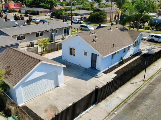 1115 S Acacia