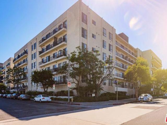 1115 S Elm Dr #320, Los Angeles, CA 90035