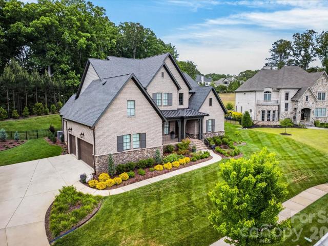1115 Shelton Oaks Court