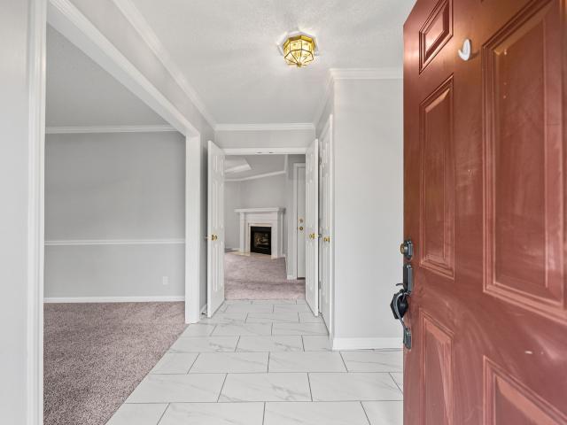 1115 Thornberry Dr