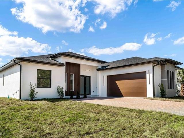 1115 Wagner Ave, Lehigh Acres, FL 33972