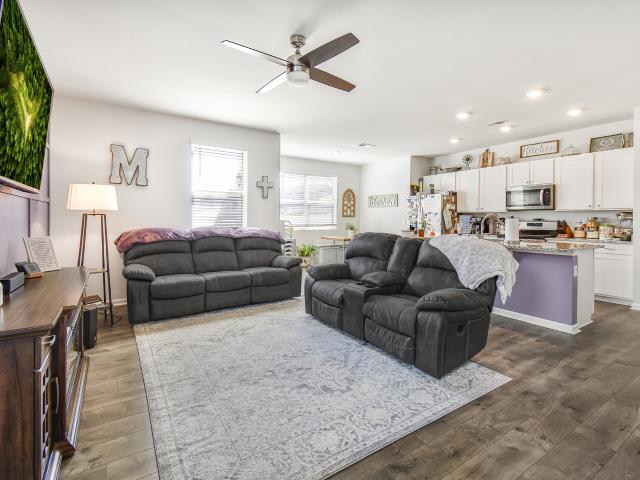 1115 Woodbridge Blvd