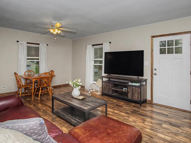 1115 6th Street