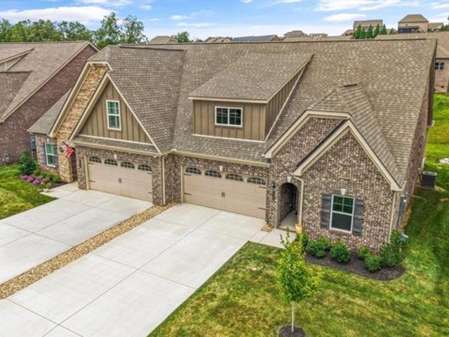 11161 Narrow Leaf Dr, Knoxville, TN 37932