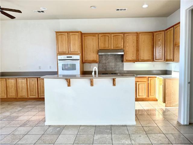 11162 Datura Ln, Apple Valley, CA 92308 | MLS #HD26058