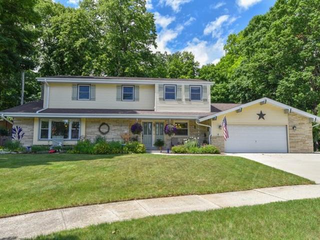 1116 Mulberry Cir, West Bend, WI 53090