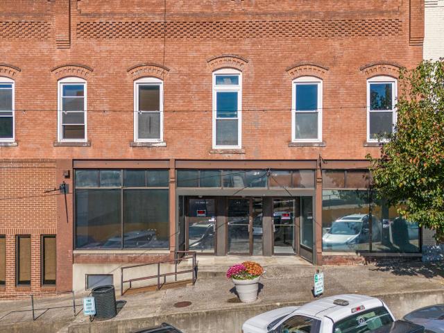 1116 Main Street