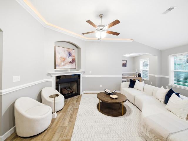 1116 Mason Hill Way