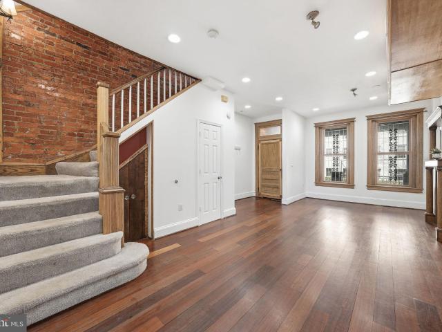 1116 Monroe St NW, Unit 1, Washington, DC 20010 | MLS #DCDC2252 | Compass