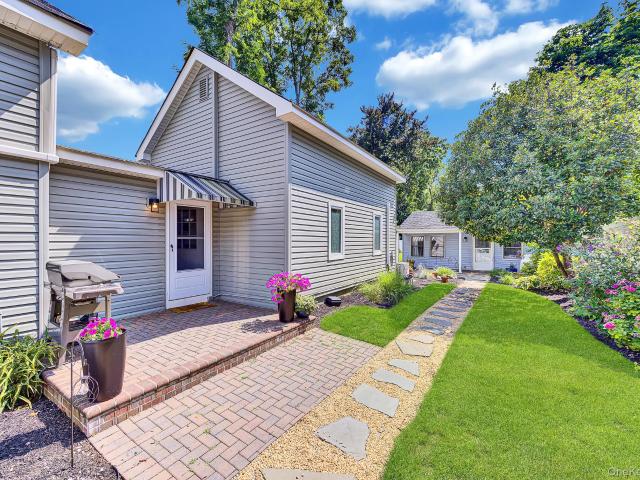 1116 Montauk Highway