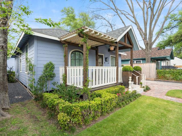 1116 Nadine Street