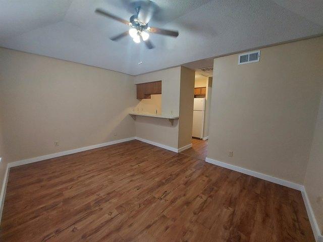 1116 Ninth St, Marble Falls, TX 78654