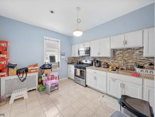 1116 North Ave