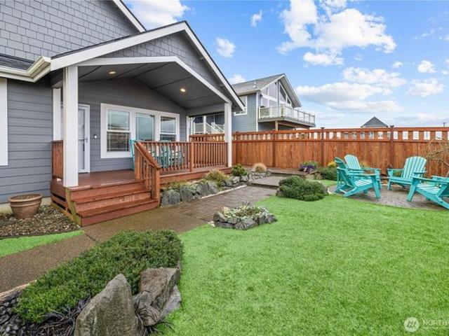 1116 Ocean Shores Blvd SW, Ocean Shores, WA 98569