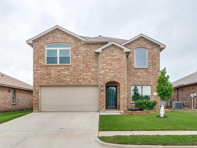 1116 Autumnwood Dr, Azle, TX 76020