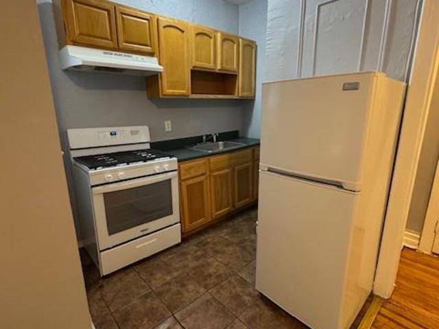 1116 Anna Street 2D