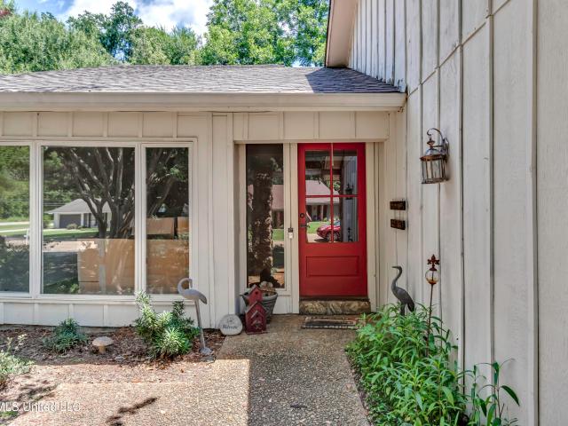 1116 Benbrook Drive