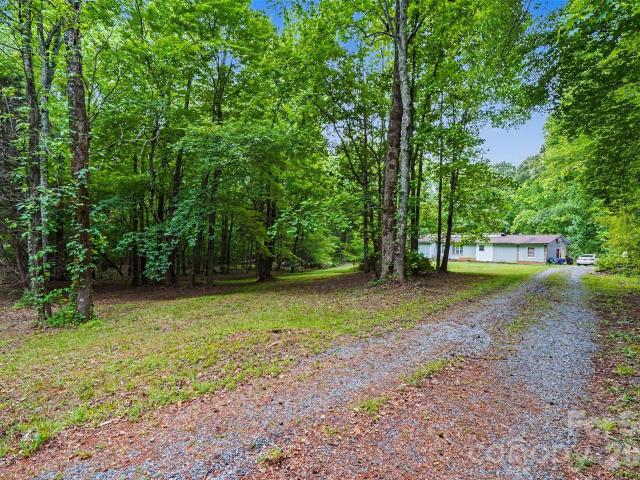 1116 Billy Howey Road