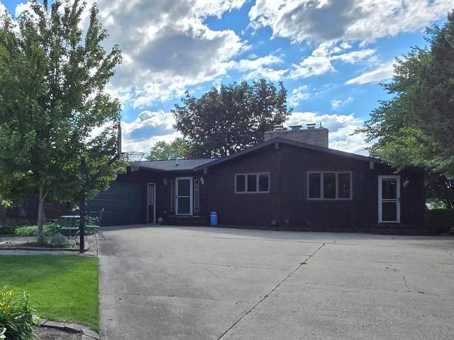 1116 Fairway Drive
