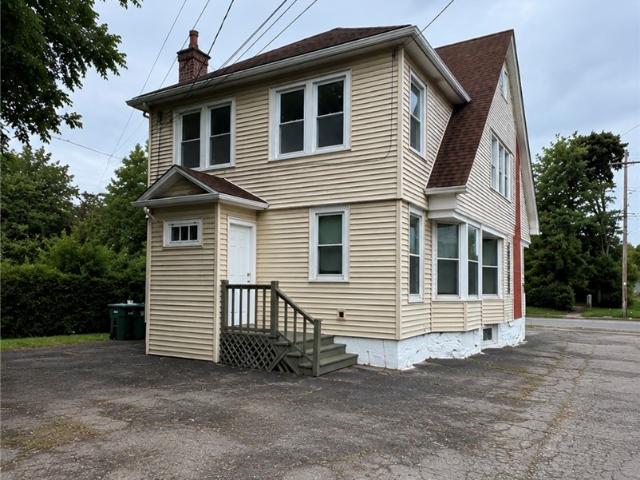 1116 Ferry Avenue