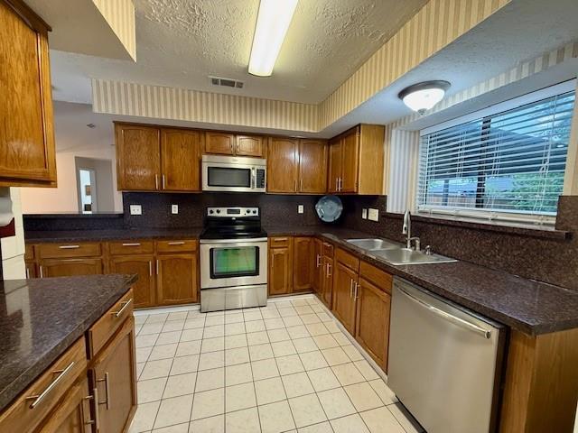 1116 Glyndon Drive