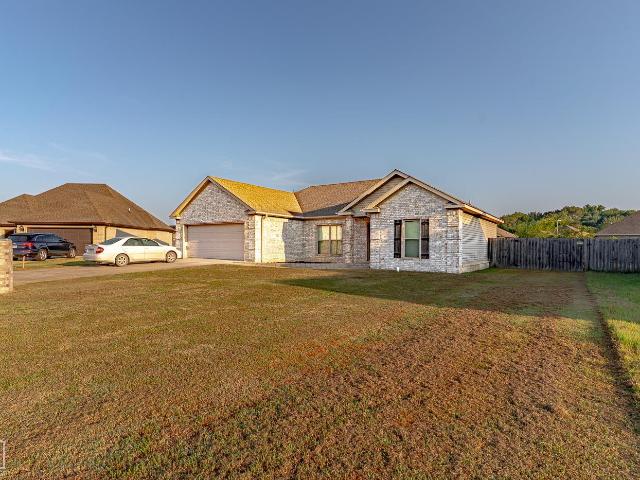 1116 Gregory Court