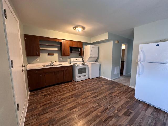 1116 Grove Ave, Unit 1118