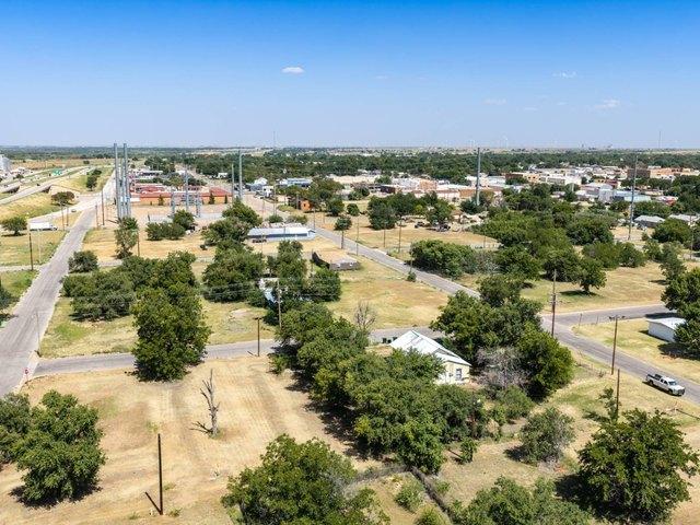 1116 Houston St, Vernon, TX 76384
