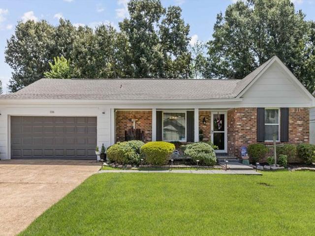 1116 Simmonsridge Dr, Collierville, TN 38017